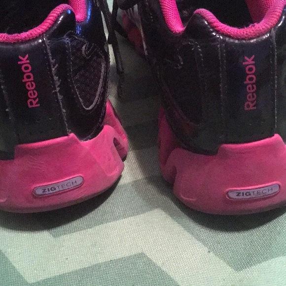 Reeboks | Shoes | Reebok Zig Zags Sneakers | Poshmark